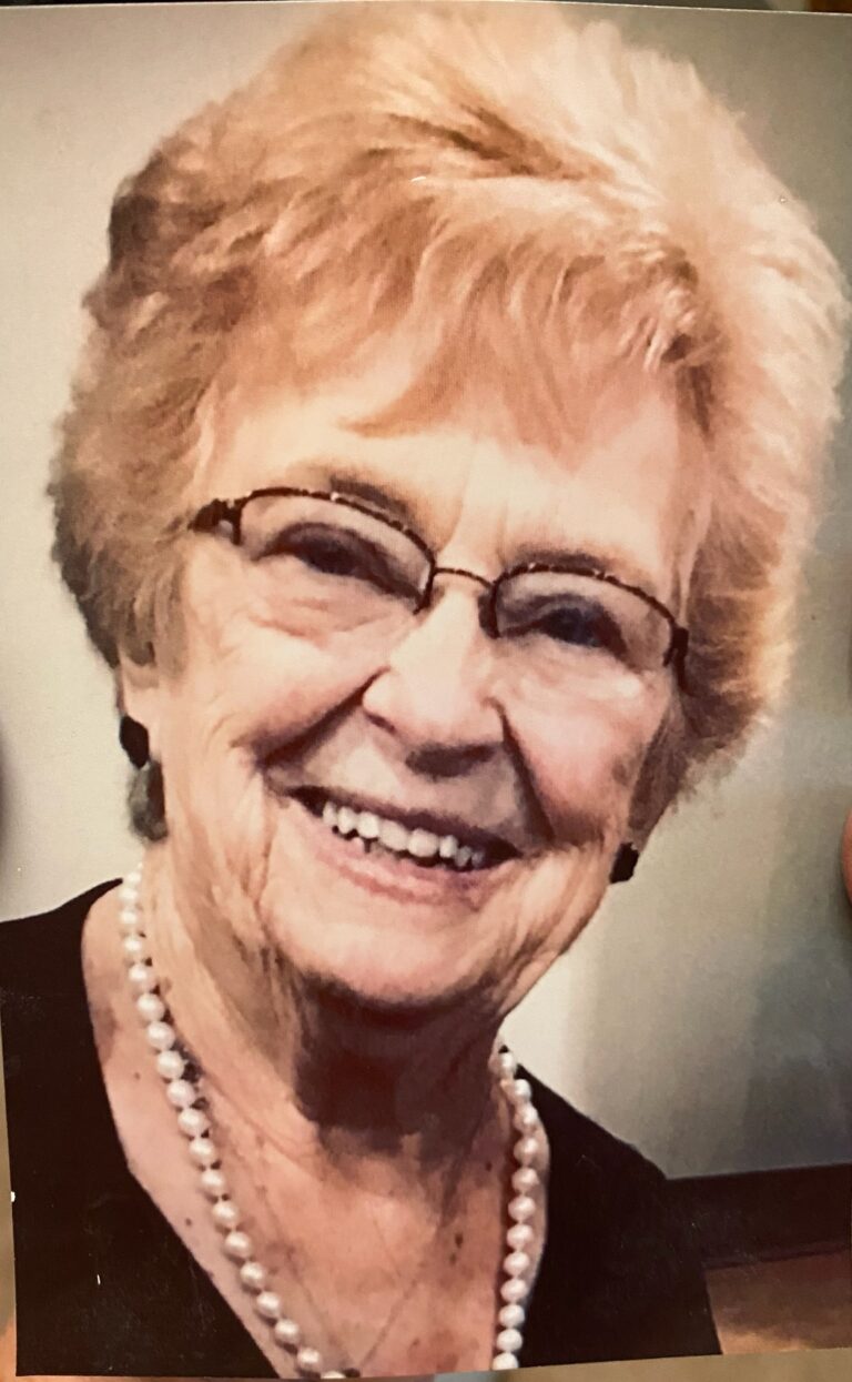 Doris E. Reinhart - Peasley Funeral Homes